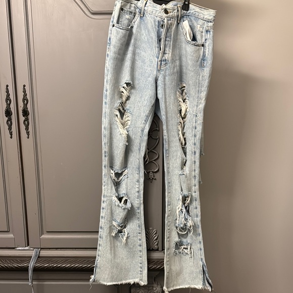 Alice + Olivia | Jeans | Alice Olivia Blue Flare Wide Leg Jeans | Poshmark